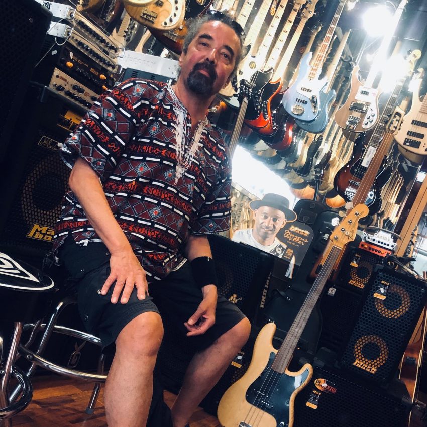 Frank NELSON nous rend visite avec son projet Big Bass Band. # ...